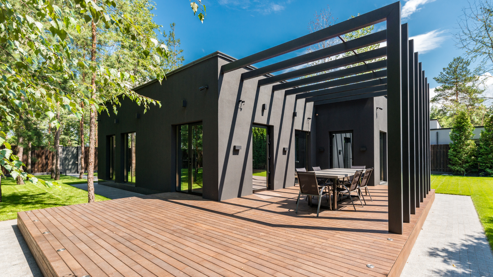 Kiss House